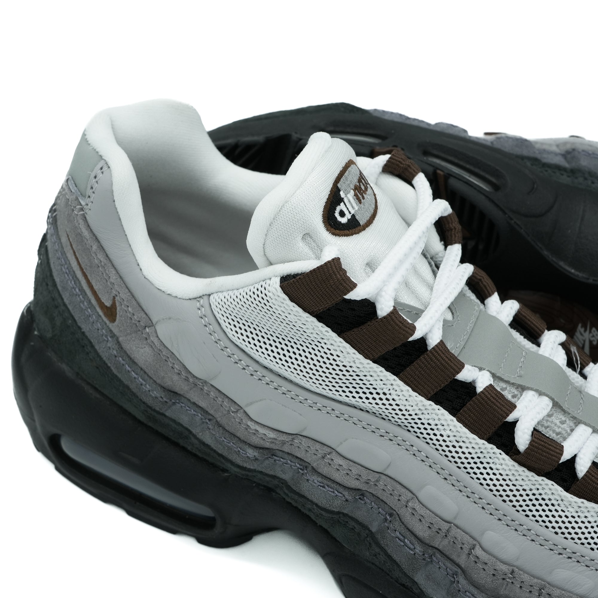 Nike SB Air Max 95 - Black / Cacao Wow – Time Machine Skateshop